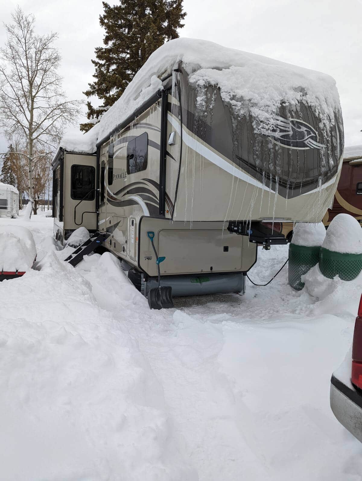 5th Wheel RV Skirting: Protect Your Camper from Frozen Pipes, Save ...