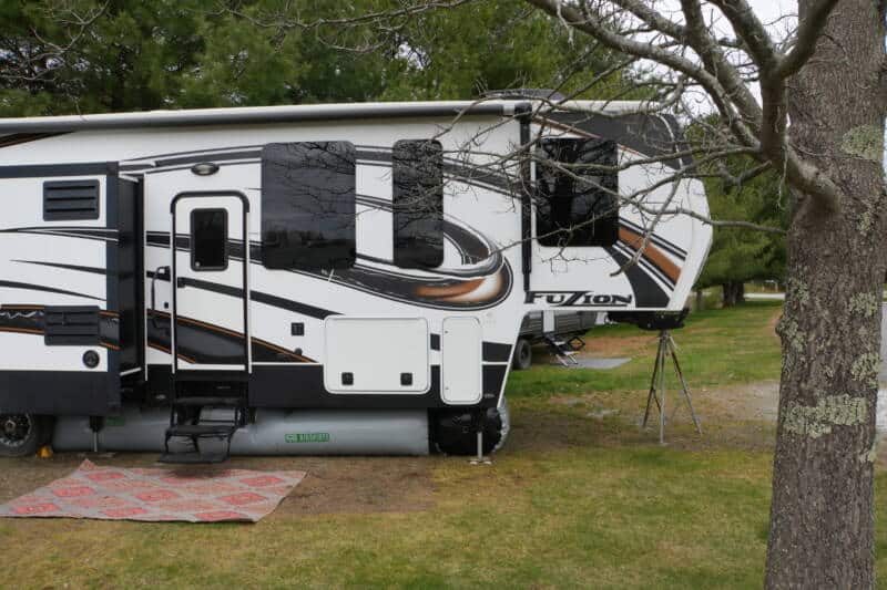 Standard RV Window Sizes - AirSkirts